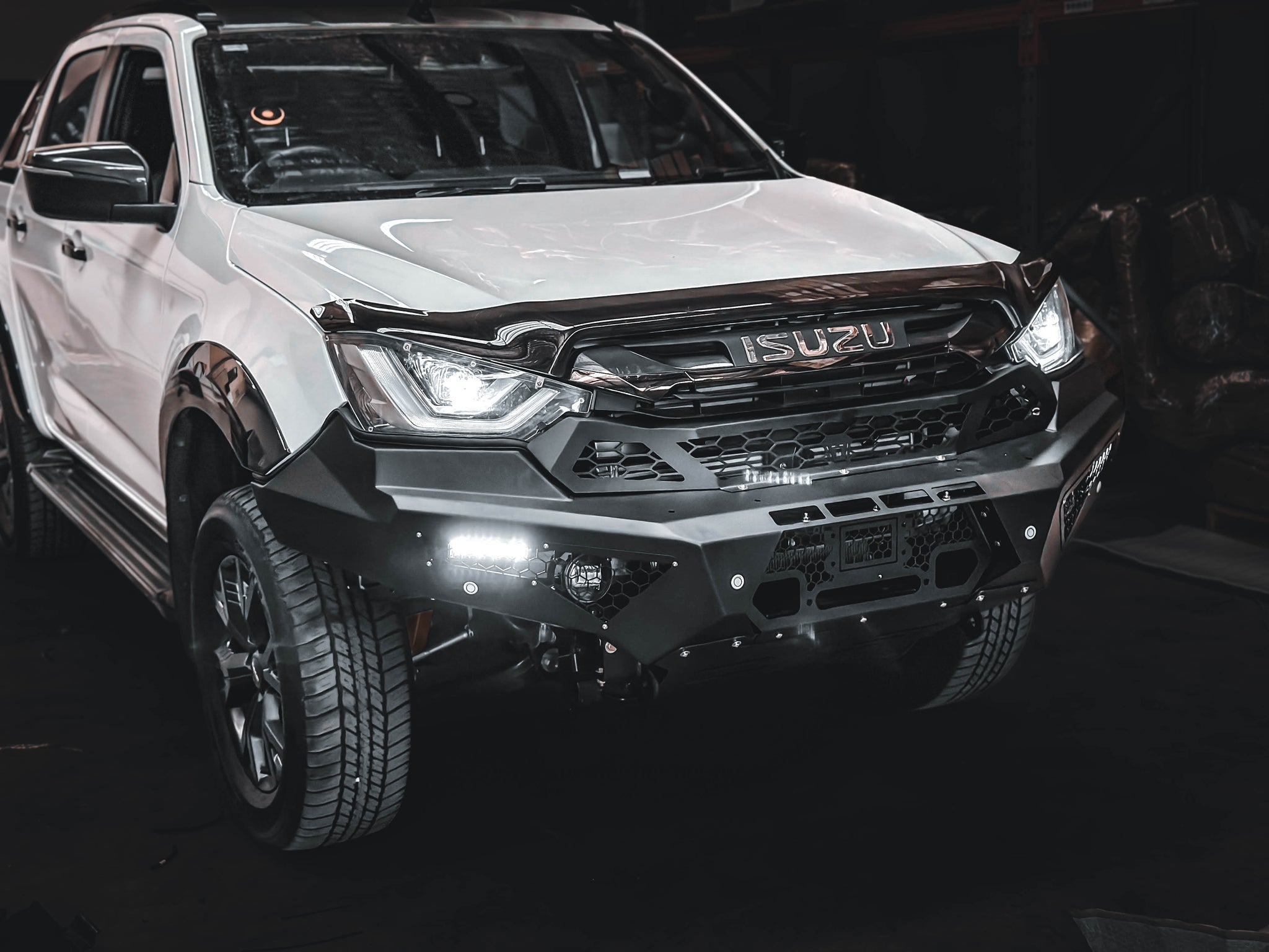 Alpha 4WD Predator Steel Bull Bar for Isuzu D-max Dmax 2019 + – ALPHA 4X4