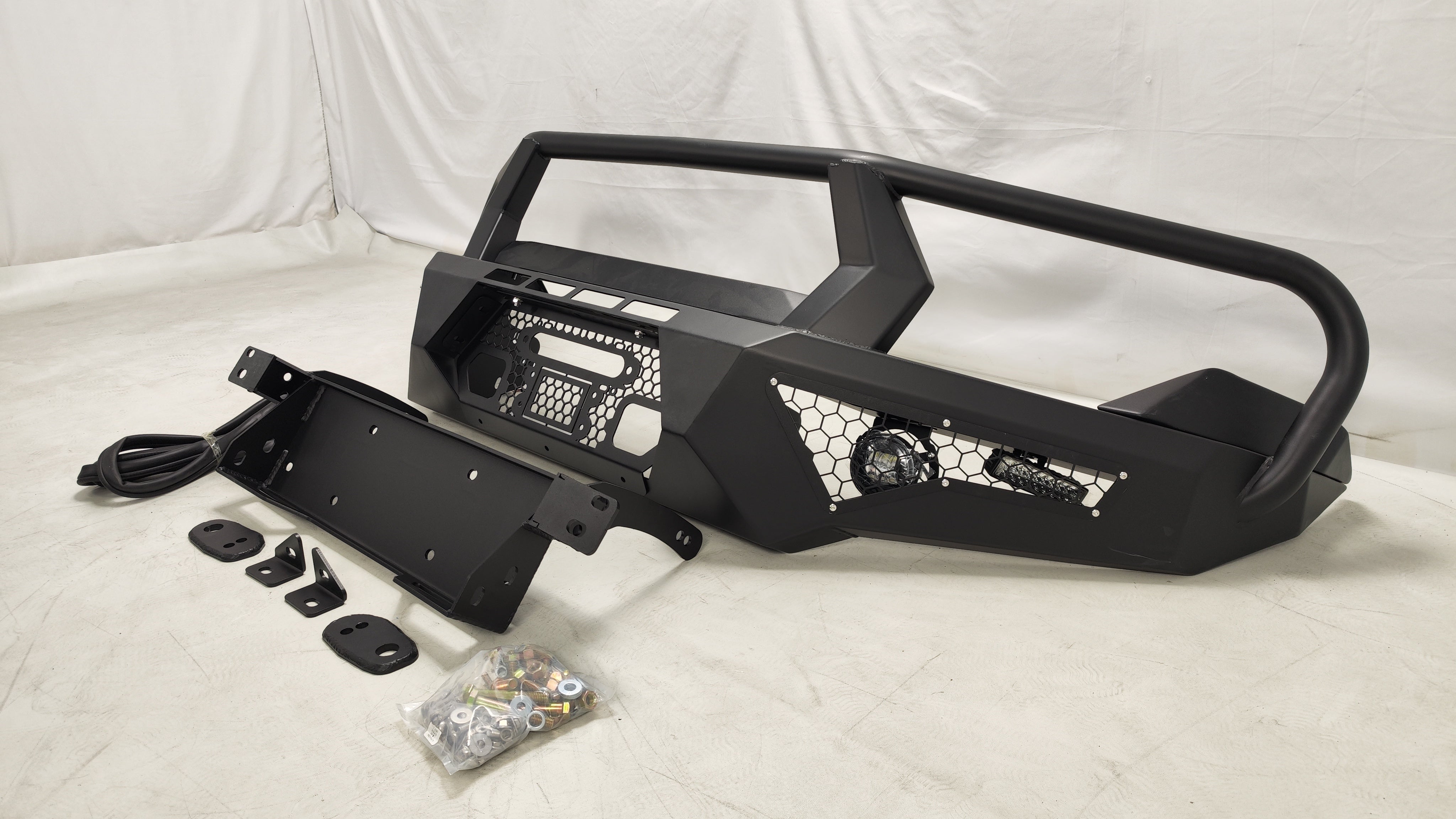 Alpha 4WD Pack Steel Bull Bar for Mitsubishi Pajero NS NT NX NW 2007 ...